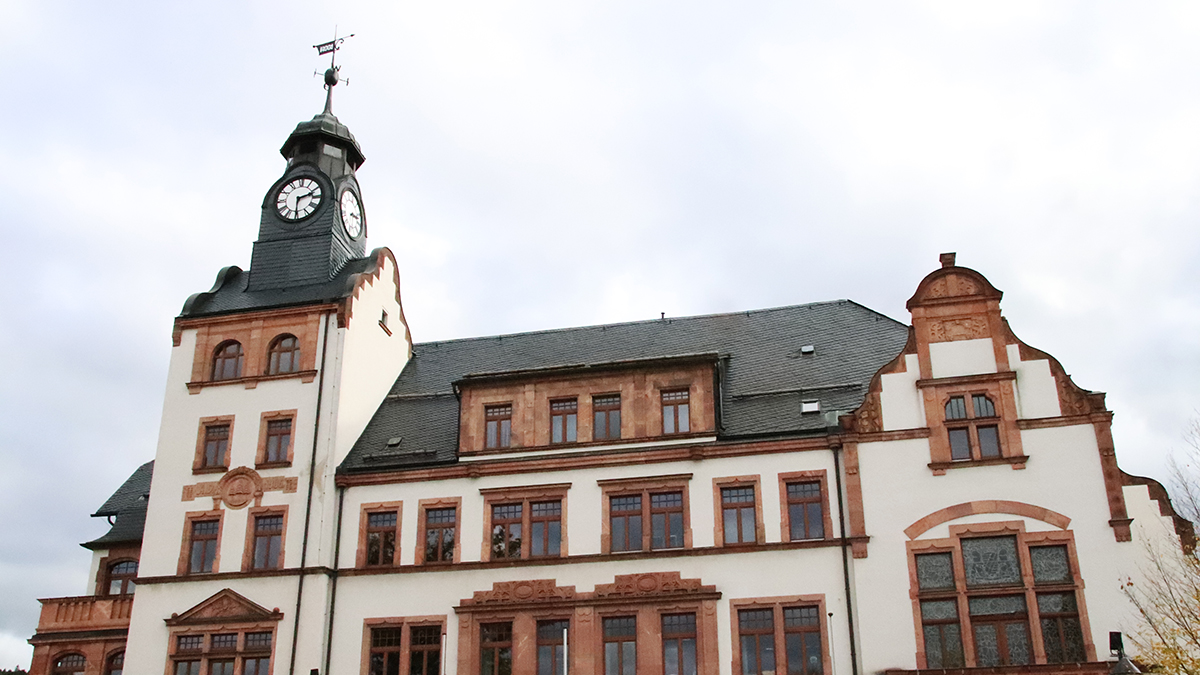 Kommune Thalheim im Erzgebirge: „Machen statt Meckern!“ - Belltower.News